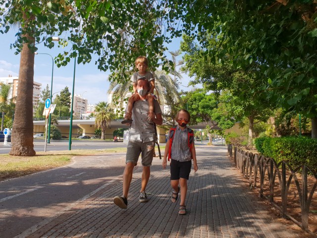 Kool ja koroona: esimene ja kolmas klass | Seitsme maa ja mere taga ...